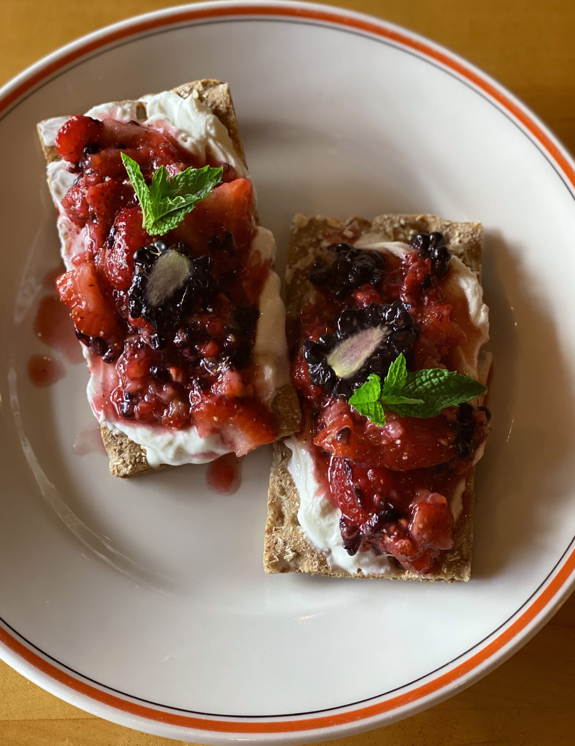 Inge's Wasa Toast: No Bake Fast & Fresh Berry Jam Breakfast - Pine ...